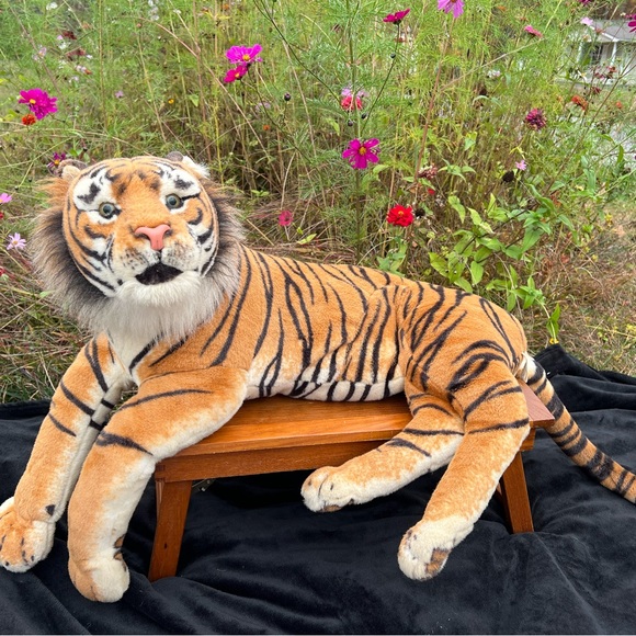 Kellytoy | Toys | Kelly Toy Large Vintage Tiger Plush | Poshmark